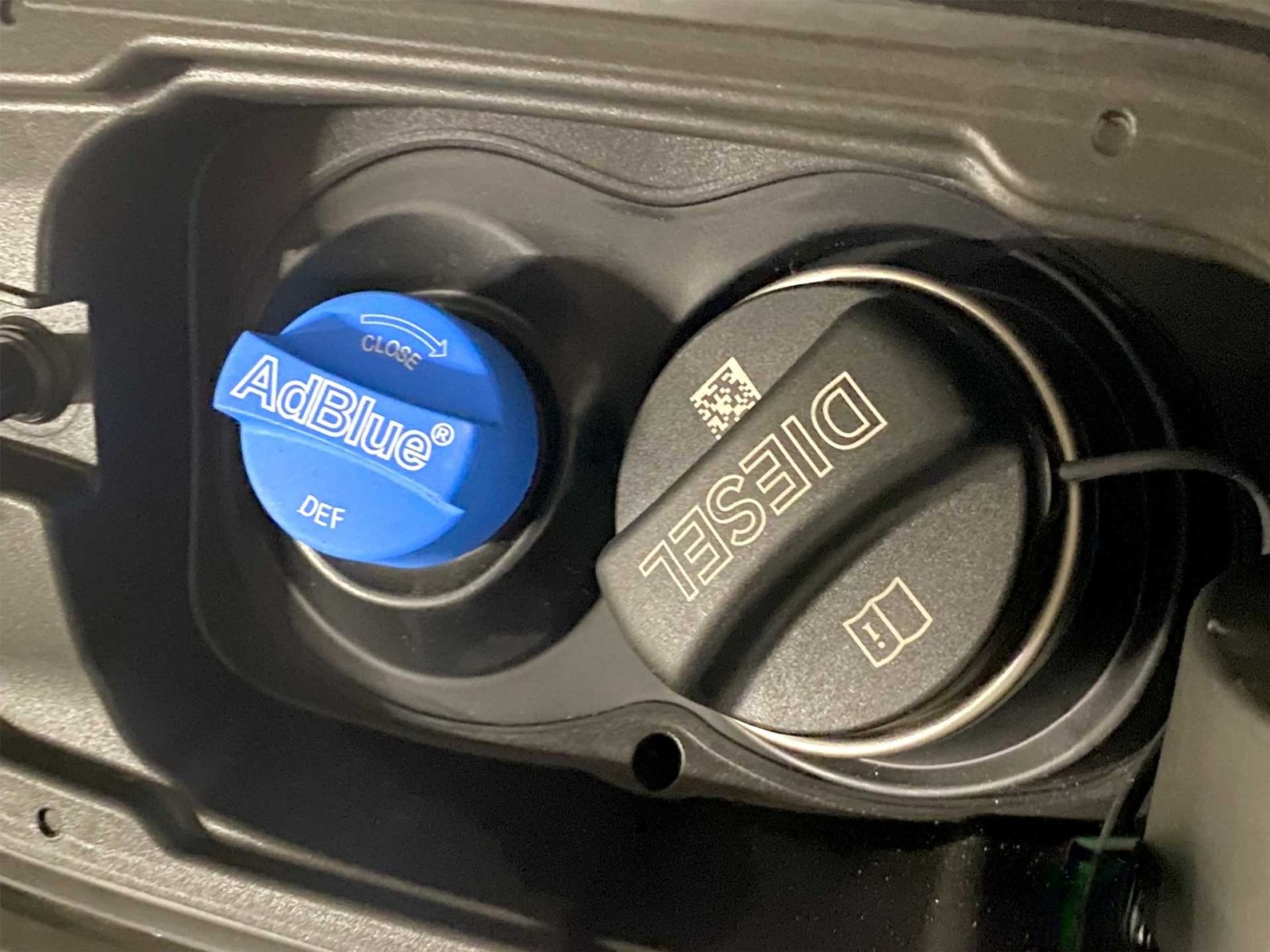 BMWのディーゼルモデルに必要なアドブルー（AdBlue®）について - モトーレン湘南・東都